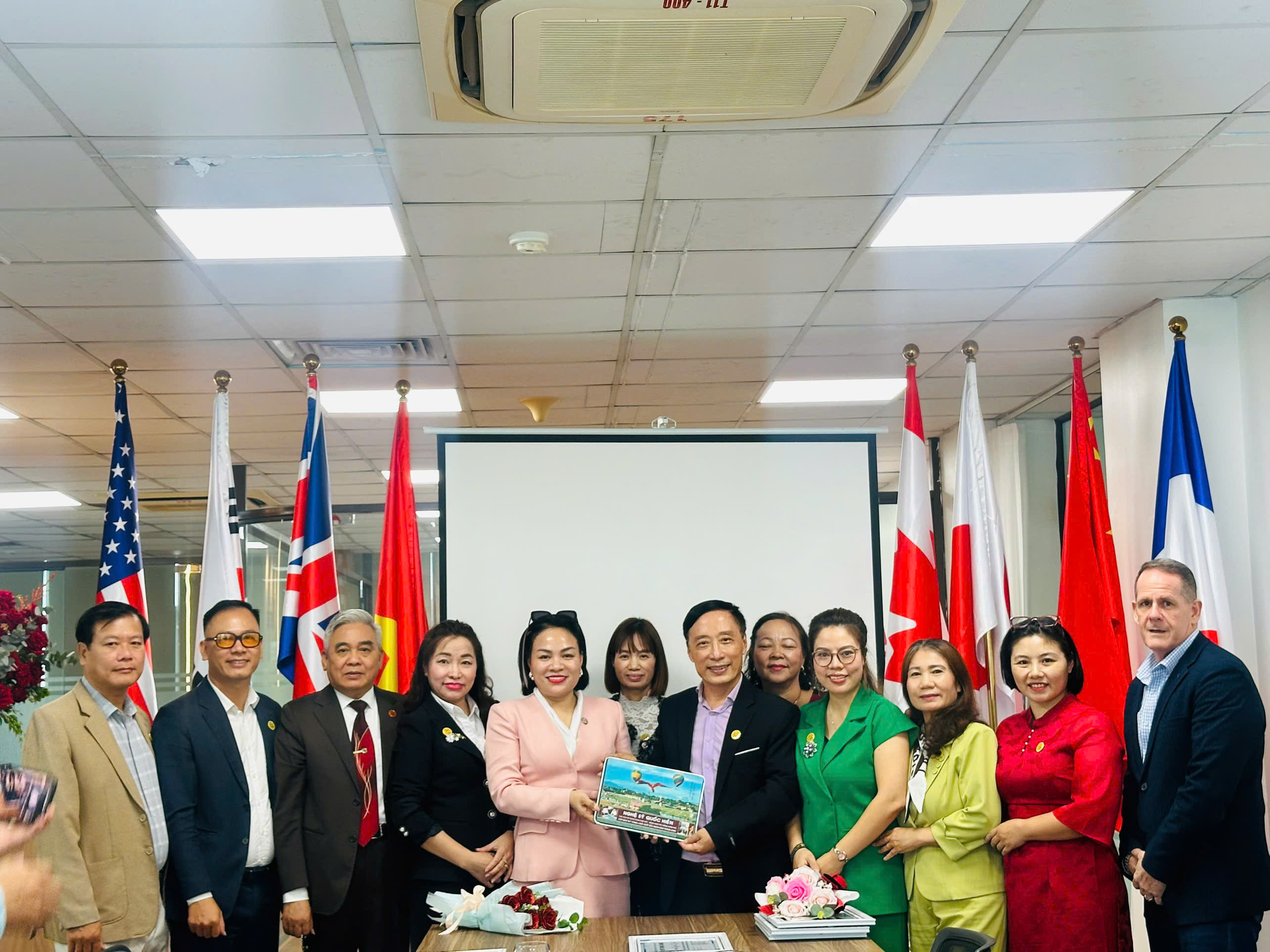 CLB Doanh nhân Việt Nam - Asean Global lên kế hoạch xúc tiến thương mại ...